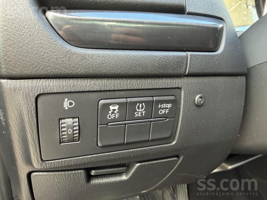 Pelēks Mazda 6 2014 Tukums, ar dzinēja tilpumu 2.00 L un nobraukumu 159 tūkst. km par 5500 €, foto 13 vietnē AUTOMOTO.COM.LV