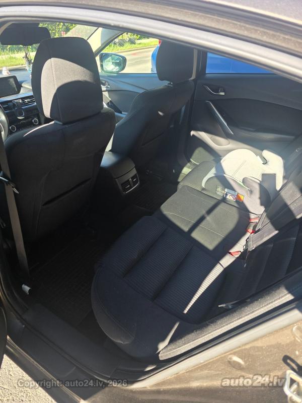 Grey Mazda 6 2015 in Tallinn, with an engine capacity of 2.20 L and mileage of 300 thousand km for 6190 €, photo 9 on AUTOMOTO.COM.LV