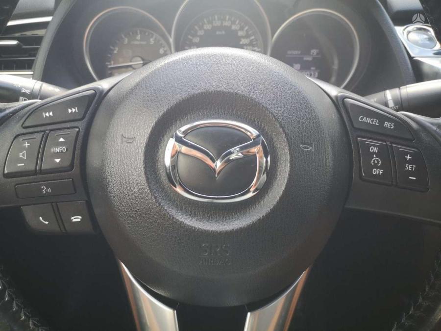 Pelēks Mazda 6 2016 Klaipėda, ar dzinēja tilpumu 2.50 L un nobraukumu 120 tūkst. km par 9900 €, foto 23 vietnē AUTOMOTO.COM.LV