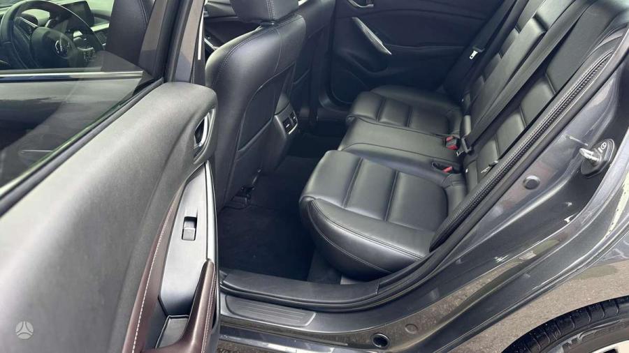 Pelēks Mazda 6 2016 Klaipėda, ar dzinēja tilpumu 2.19 L un nobraukumu 265 tūkst. km par 6450 €, foto 9 vietnē AUTOMOTO.COM.LV