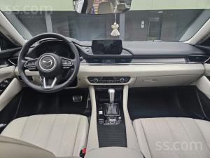Grey Mazda 6 2019 in Riga, with an engine capacity of 2.50 L and mileage of 174 thousand km for 15800 €, photo 6 on AUTOMOTO.COM.LV