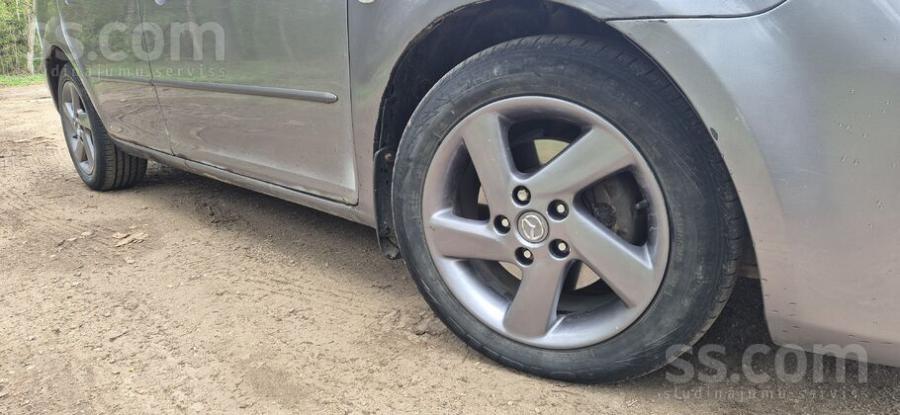 Pelēks Mazda 6 2004 Jēkabpils, ar dzinēja tilpumu 2.00 L un nobraukumu 260 tūkst. km par 800 €, foto 5 vietnē AUTOMOTO.COM.LV