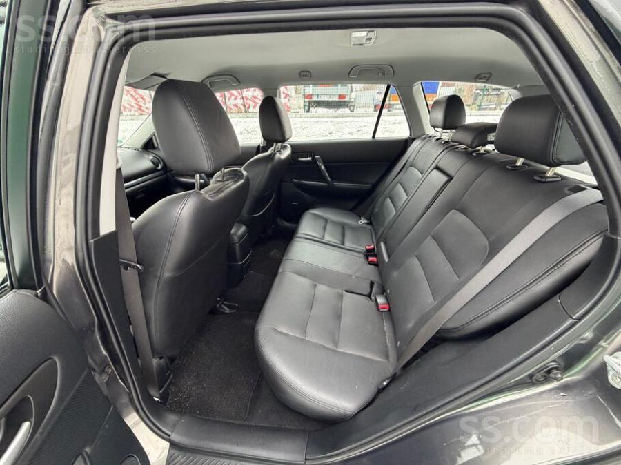 Grey Mazda 6 2006 in Ludza, with an engine capacity of 2.00 L and mileage of 243 thousand km for 2350 €, photo 11 on AUTOMOTO.COM.LV