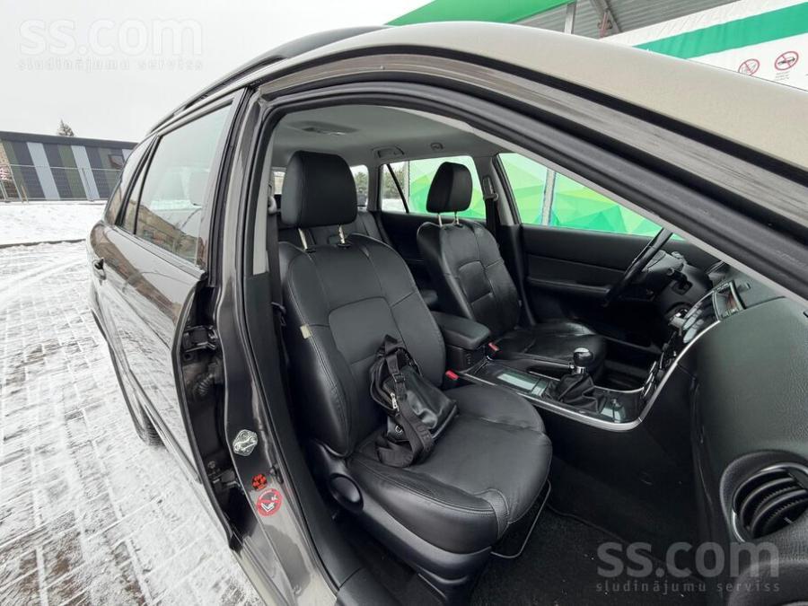 Grey Mazda 6 2006 in Ludza, with an engine capacity of 2.00 L and mileage of 243 thousand km for 2350 €, photo 17 on AUTOMOTO.COM.LV