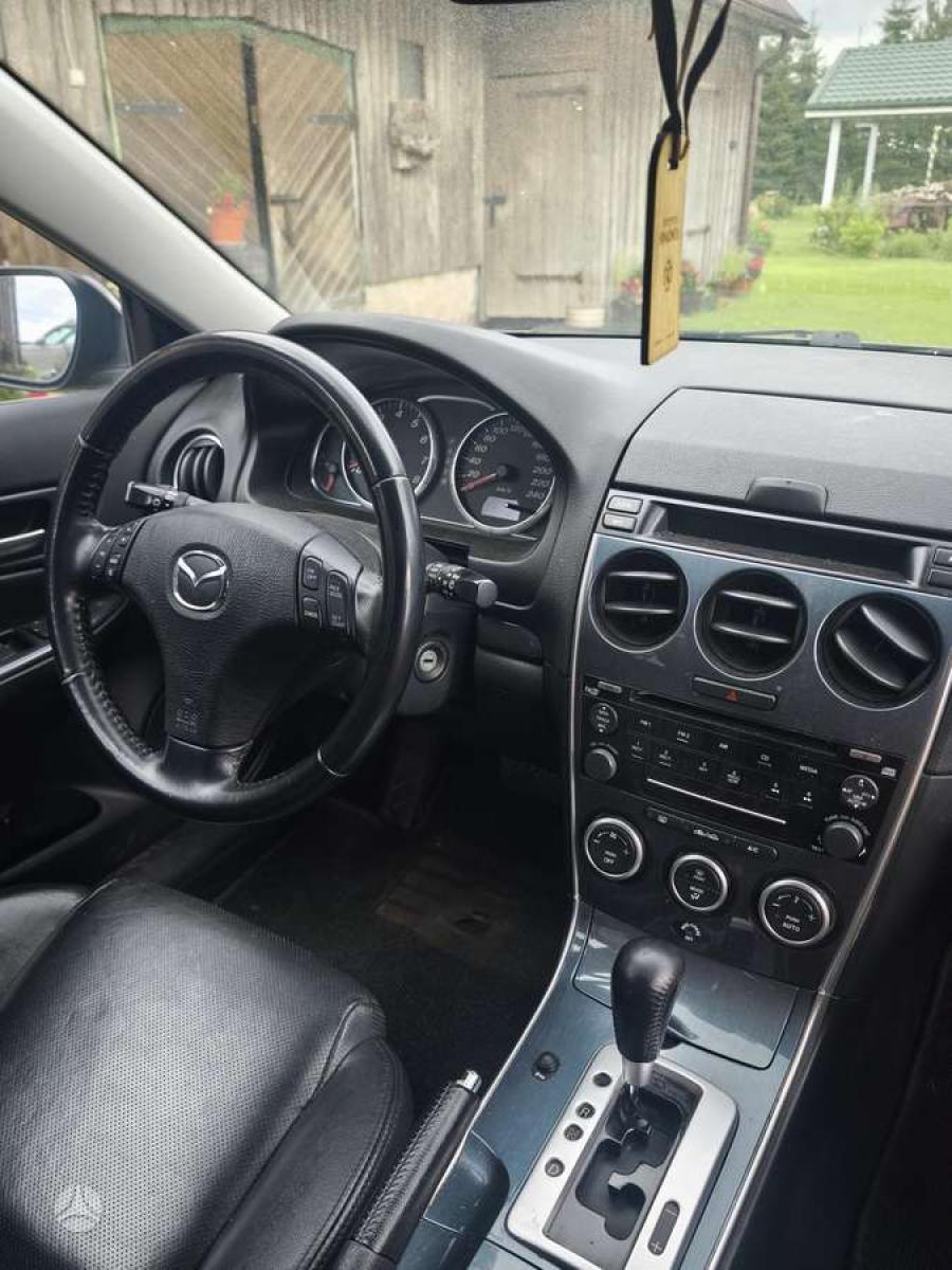 Pelēks Mazda 6 2007 Šilalė, ar dzinēja tilpumu 2.26 L un nobraukumu 333 tūkst. km par 750 €, foto 12 vietnē AUTOMOTO.COM.LV