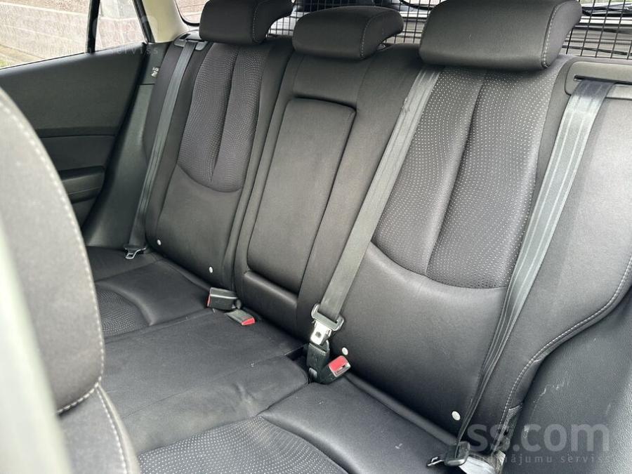 Grey Mazda 6 2008 in Daugavpils, with an engine capacity of 2.00 L and mileage of 317 thousand km for 2200 €, photo 13 on AUTOMOTO.COM.LV
