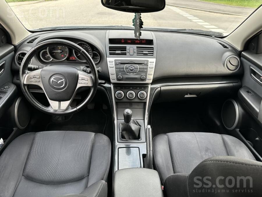 Grey Mazda 6 2008 in Daugavpils, with an engine capacity of 2.00 L and mileage of 317 thousand km for 2200 €, photo 14 on AUTOMOTO.COM.LV