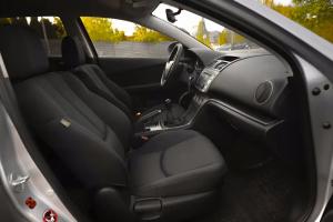 Pelēks Mazda 6 2008 Jelgava, ar dzinēja tilpumu 2.20 L un nobraukumu 295 tūkst. km par 1900 €, foto 12 vietnē AUTOMOTO.COM.LV