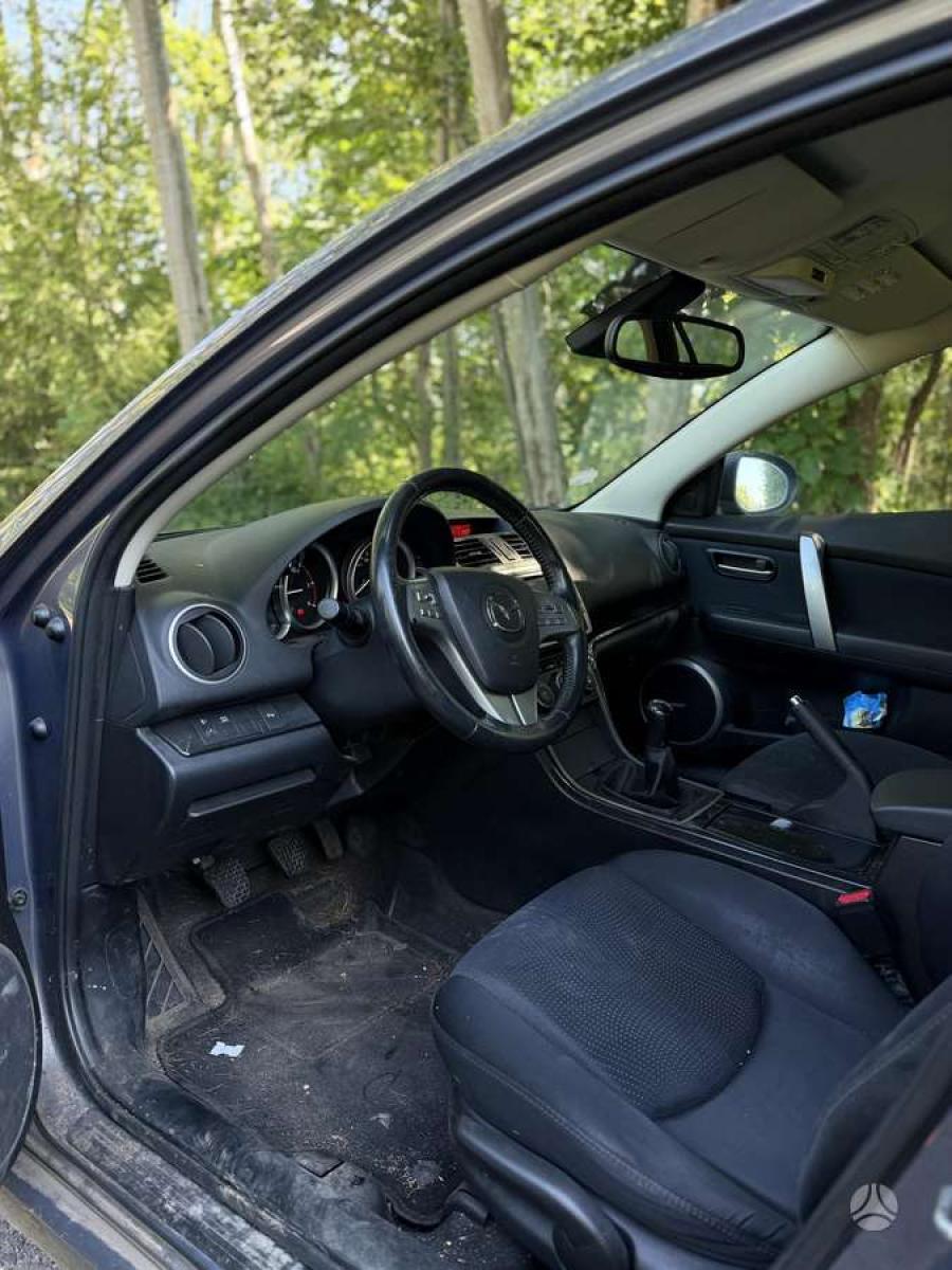 Grey Mazda 6 2008 in Vilnius, with an engine capacity of 2.00 L and mileage of 252 thousand km for 999 €, photo 7 on AUTOMOTO.COM.LV