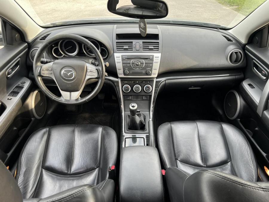 Grey Mazda 6 2008 in Narva, with an engine capacity of 2.00 L and mileage of 365 thousand km for 1999 €, photo 20 on AUTOMOTO.COM.LV