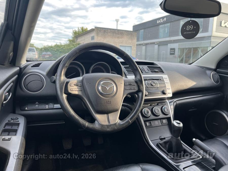 Grey Mazda 6 2008 in Narva, with an engine capacity of 2.00 L and mileage of 365 thousand km for 1999 €, photo 16 on AUTOMOTO.COM.LV