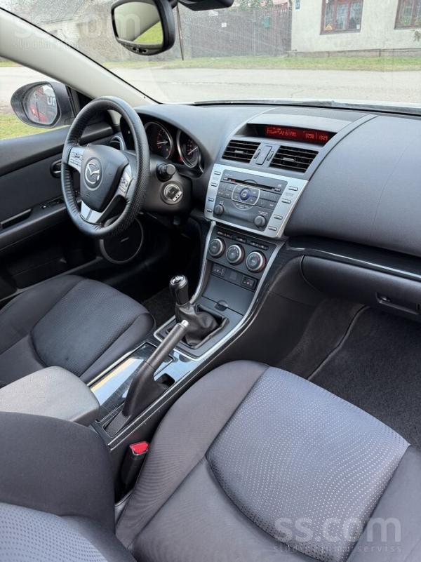 Pelēks Mazda 6 2009 Ventspils, ar dzinēja tilpumu 2.00 L un nobraukumu 190 tūkst. km par 2350 €, foto 9 vietnē AUTOMOTO.COM.LV