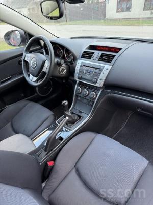 Pelēks Mazda 6 2009 Ventspils, ar dzinēja tilpumu 2.00 L un nobraukumu 190 tūkst. km par 2350 €, foto 9 vietnē AUTOMOTO.COM.LV