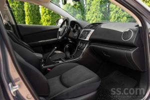 Grey Mazda 6 2009 in Jelgava, with an engine capacity of 2.00 L and mileage of 381 thousand km for 1900 €, photo 8 on AUTOMOTO.COM.LV