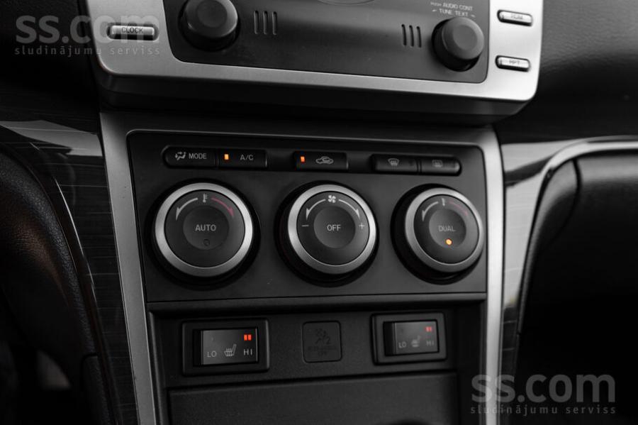 Grey Mazda 6 2009 in Jelgava, with an engine capacity of 2.00 L and mileage of 381 thousand km for 1900 €, photo 13 on AUTOMOTO.COM.LV