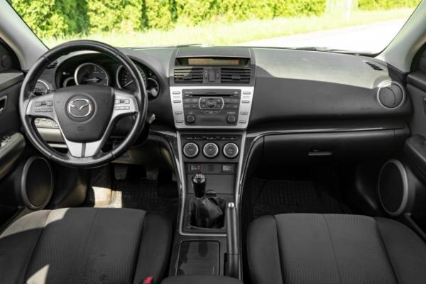 Pelēks Mazda 6 2009 Rīga, ar dzinēja tilpumu 2.00 L un nobraukumu 378 tūkst. km par 2750 €, foto 9 vietnē AUTOMOTO.COM.LV