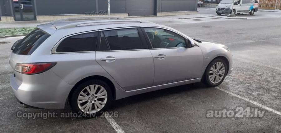 Pelēks Mazda 6 2009 Tallina, ar dzinēja tilpumu 2.00 L un nobraukumu 174 tūkst. km par 3500 €, foto 4 vietnē AUTOMOTO.COM.LV