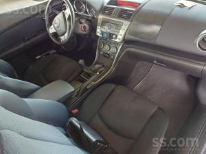 Pelēks Mazda 6 2009 Daugavpils, ar dzinēja tilpumu 2.20 L un nobraukumu 250 tūkst. km par 2800 €, foto  vietnē AUTOMOTO.COM.LV