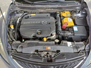 Pelēks Mazda 6 2009 Daugavpils, ar dzinēja tilpumu 2.20 L un nobraukumu 250 tūkst. km par 2800 €, foto 7 vietnē AUTOMOTO.COM.LV