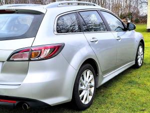 Grey Mazda 6 2010 in Vilnius, with an engine capacity of 2.20 L and mileage of 256 thousand km for 2899 €, photo 11 on AUTOMOTO.COM.LV