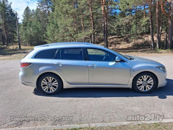 Grey Mazda 6 2010 in Tallinn, with an engine capacity of 2.20 L and mileage of 244 thousand km for 2500 €, photo 5 on AUTOMOTO.COM.LV