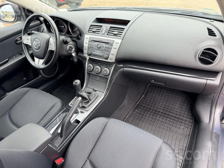 Pelēks Mazda 6 2010 Rīga, ar dzinēja tilpumu 2.00 L un nobraukumu 211 tūkst. km par 3995 €, foto 16 vietnē AUTOMOTO.COM.LV