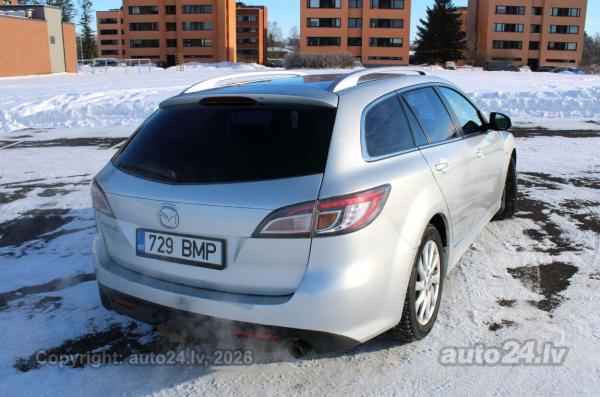Pelēks Mazda 6 2012 Rapla, ar dzinēja tilpumu 2.00 L un nobraukumu 191 tūkst. km par 4295 €, foto 4 vietnē AUTOMOTO.COM.LV