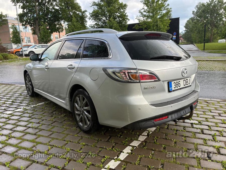 Pelēks Mazda 6 2012 Viljandi, ar dzinēja tilpumu 2.20 L un nobraukumu 258 tūkst. km par 3200 €, foto 5 vietnē AUTOMOTO.COM.LV