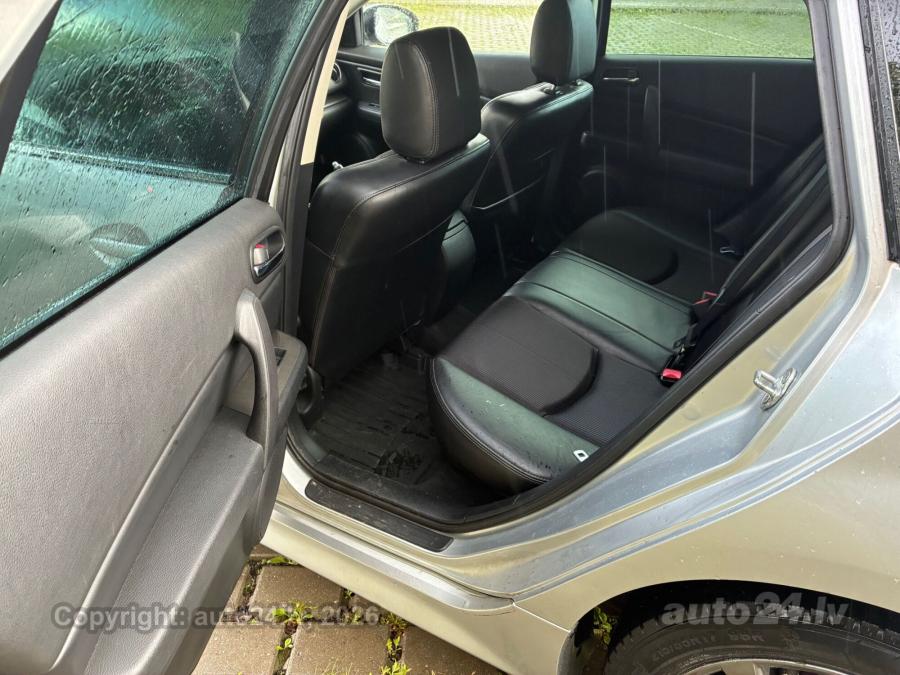 Pelēks Mazda 6 2012 Viljandi, ar dzinēja tilpumu 2.20 L un nobraukumu 258 tūkst. km par 3200 €, foto 9 vietnē AUTOMOTO.COM.LV