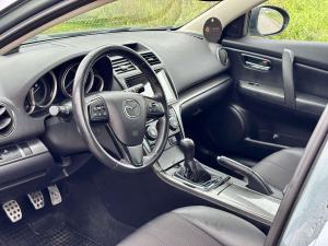Серый Мазда 6 2012 в Вильнюс, объемом двигателя 2.18 л и пробегом 300 тыс. км за 3500 €, фото 12 на AUTOMOTO.COM.LV