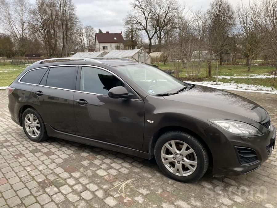 Grey Mazda 6 2013 in Riga, with an engine capacity of 1.80 L and mileage of 237 thousand km for 5000 €, photo 6 on AUTOMOTO.COM.LV