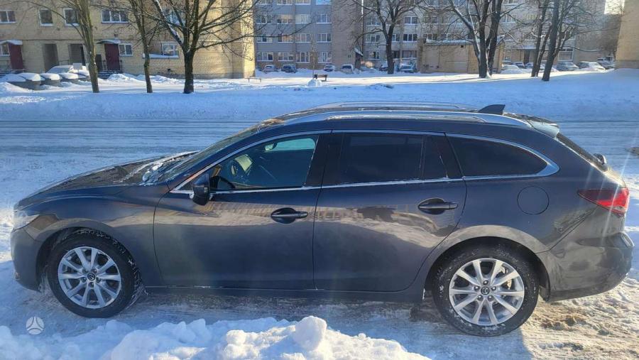 Pelēks Mazda 6 2013 Šauļi, ar dzinēja tilpumu 2.18 L un nobraukumu 275 tūkst. km par 5249 €, foto 27 vietnē AUTOMOTO.COM.LV