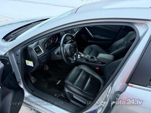 Pelēks Mazda 6 2013 Tallina, ar dzinēja tilpumu 2.20 L un nobraukumu 289 tūkst. km par 5790 €, foto 9 vietnē AUTOMOTO.COM.LV