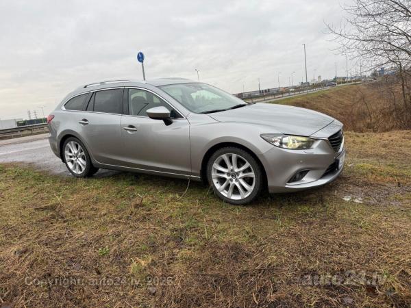 Pelēks Mazda 6 2013 Tallina, ar dzinēja tilpumu 2.20 L un nobraukumu 289 tūkst. km par 5790 €, foto 11 vietnē AUTOMOTO.COM.LV