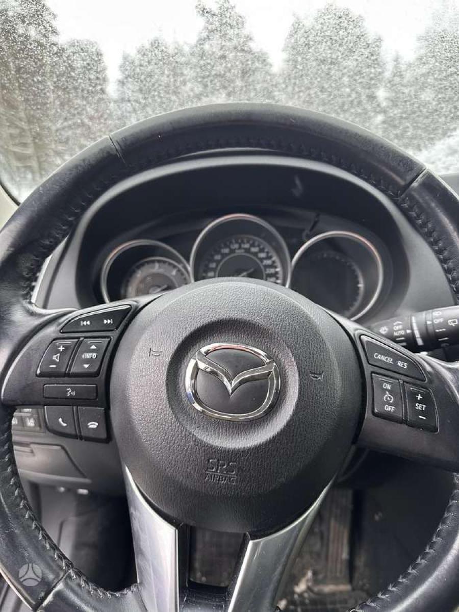 Grey Mazda 6 2013 in Vilnius, with an engine capacity of 2.20 L and mileage of 176 thousand km for 3400 €, photo 8 on AUTOMOTO.COM.LV