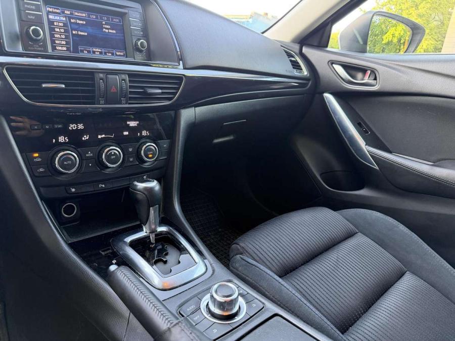 Grey Mazda 6 2013 in Klaipeda, with an engine capacity of 2.18 L and mileage of 224 thousand km for 3700 €, photo 14 on AUTOMOTO.COM.LV