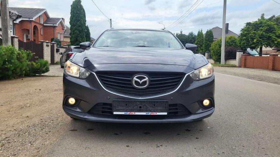 Grey Mazda 6 2013 in Siauliai, with an engine capacity of 2.20 L and mileage of 285 thousand km for 4750 €, photo 3 on AUTOMOTO.COM.LV