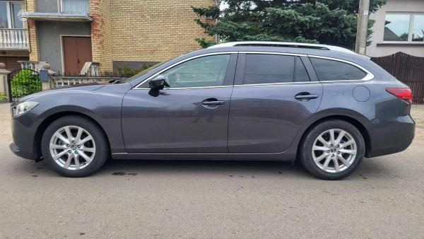 Grey Mazda 6 2013 in Siauliai, with an engine capacity of 2.20 L and mileage of 285 thousand km for 4750 €, photo 5 on AUTOMOTO.COM.LV