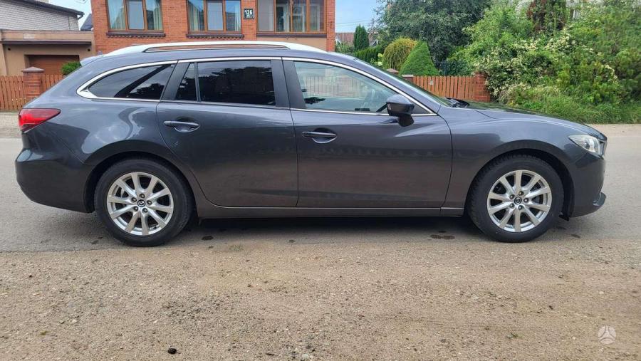 Grey Mazda 6 2013 in Siauliai, with an engine capacity of 2.20 L and mileage of 285 thousand km for 4750 €, photo 7 on AUTOMOTO.COM.LV