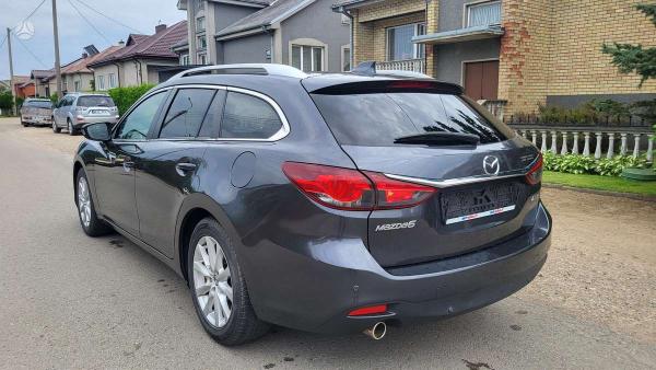 Grey Mazda 6 2013 in Siauliai, with an engine capacity of 2.20 L and mileage of 285 thousand km for 4750 €, photo 9 on AUTOMOTO.COM.LV