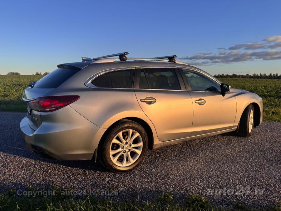 Pelēks Mazda 6 2013 Tartu, ar dzinēja tilpumu 2.00 L un nobraukumu 355 tūkst. km par 4500 €, foto 4 vietnē AUTOMOTO.COM.LV