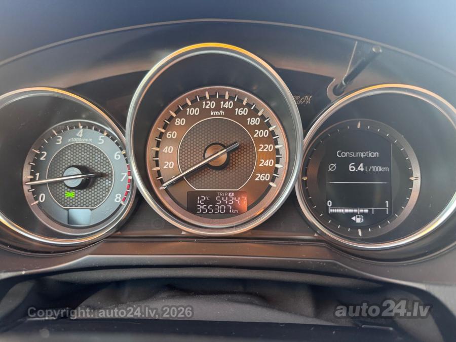 Pelēks Mazda 6 2013 Tartu, ar dzinēja tilpumu 2.00 L un nobraukumu 355 tūkst. km par 4500 €, foto 21 vietnē AUTOMOTO.COM.LV