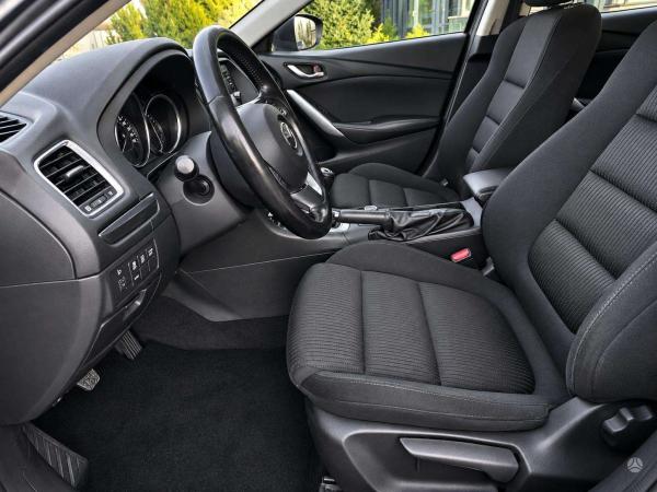 Pelēks Mazda 6 2013 Pakruojis, ar dzinēja tilpumu 2.18 L un nobraukumu 292 tūkst. km par 3200 €, foto 9 vietnē AUTOMOTO.COM.LV