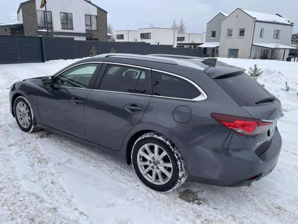 Pelēks Mazda 6 2014 Viļņa, ar dzinēja tilpumu 2.20 L un nobraukumu 179 tūkst. km par 5350 €, foto 9 vietnē AUTOMOTO.COM.LV