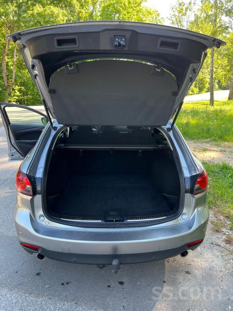 Grey Mazda 6 2014 in Riga, with an engine capacity of 2.20 L and mileage of 214 thousand km for 7650 €, photo 6 on AUTOMOTO.COM.LV