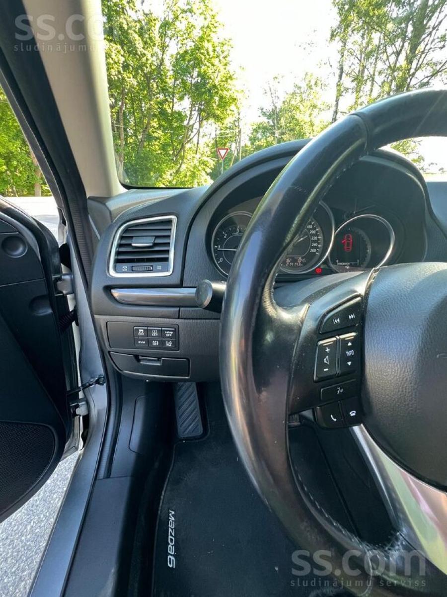Grey Mazda 6 2014 in Riga, with an engine capacity of 2.20 L and mileage of 214 thousand km for 7650 €, photo 22 on AUTOMOTO.COM.LV