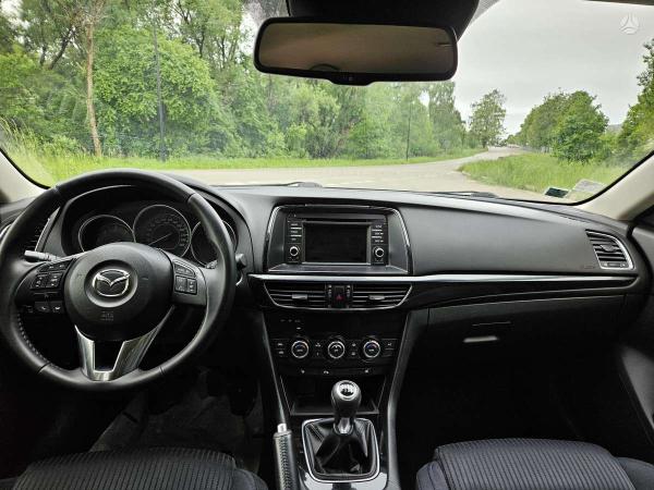 Pelēks Mazda 6 2014 Tauragė, ar dzinēja tilpumu 2.20 L un nobraukumu 267 tūkst. km par 4500 €, foto 5 vietnē AUTOMOTO.COM.LV