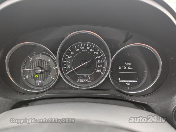 Pelēks Mazda 6 2014 Rapla, ar dzinēja tilpumu 2.20 L un nobraukumu 230 tūkst. km par 7500 €, foto 4 vietnē AUTOMOTO.COM.LV