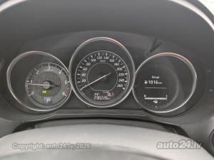 Pelēks Mazda 6 2014 Rapla, ar dzinēja tilpumu 2.20 L un nobraukumu 230 tūkst. km par 7500 €, foto 4 vietnē AUTOMOTO.COM.LV