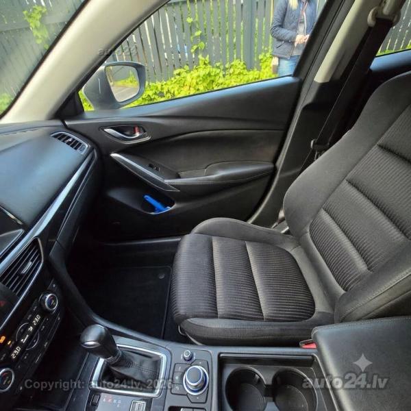 Mazda 6 2014 Tallina vietnē Pelēks Mazda 6 2014 Tallina, ar dzinēja tilpumu 2.20 L un nobraukumu 303 tūkst. km par 5500 €, foto 10 vietnē AUTOMOTO.COM.LV